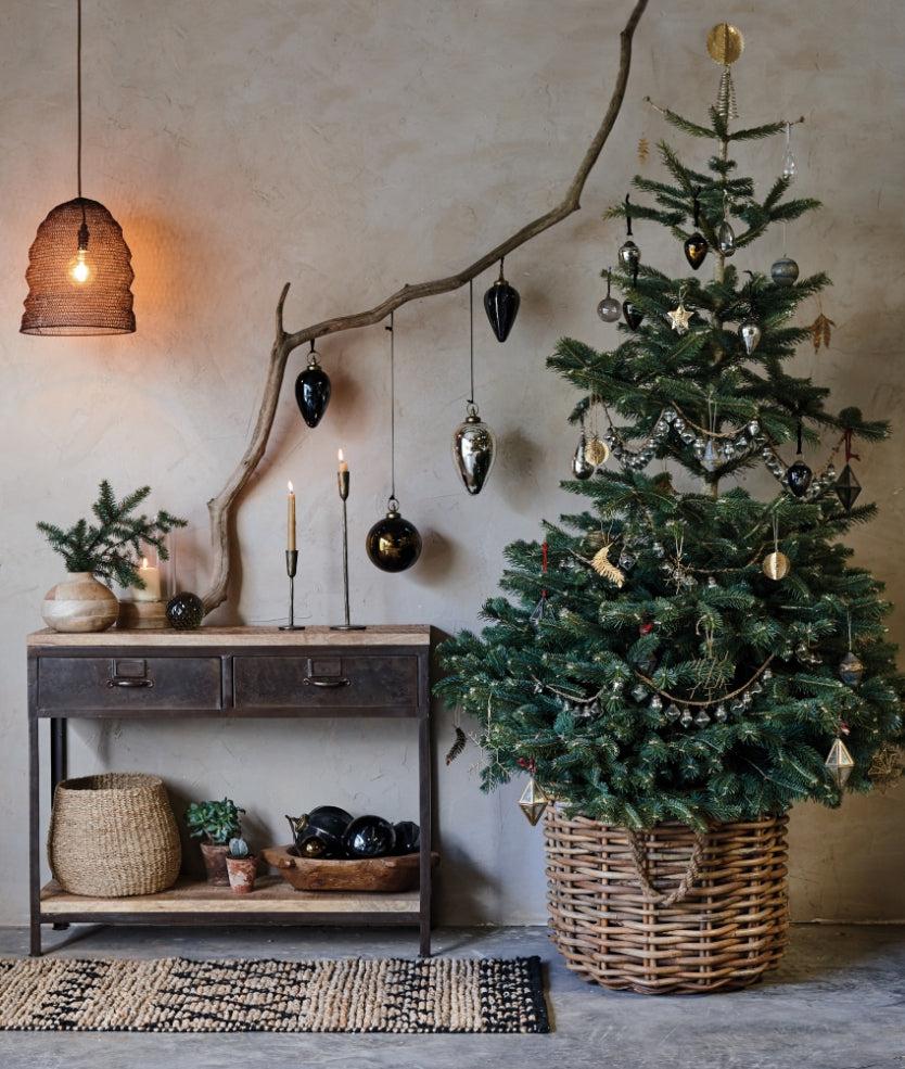 7 Tips for Festive Flair