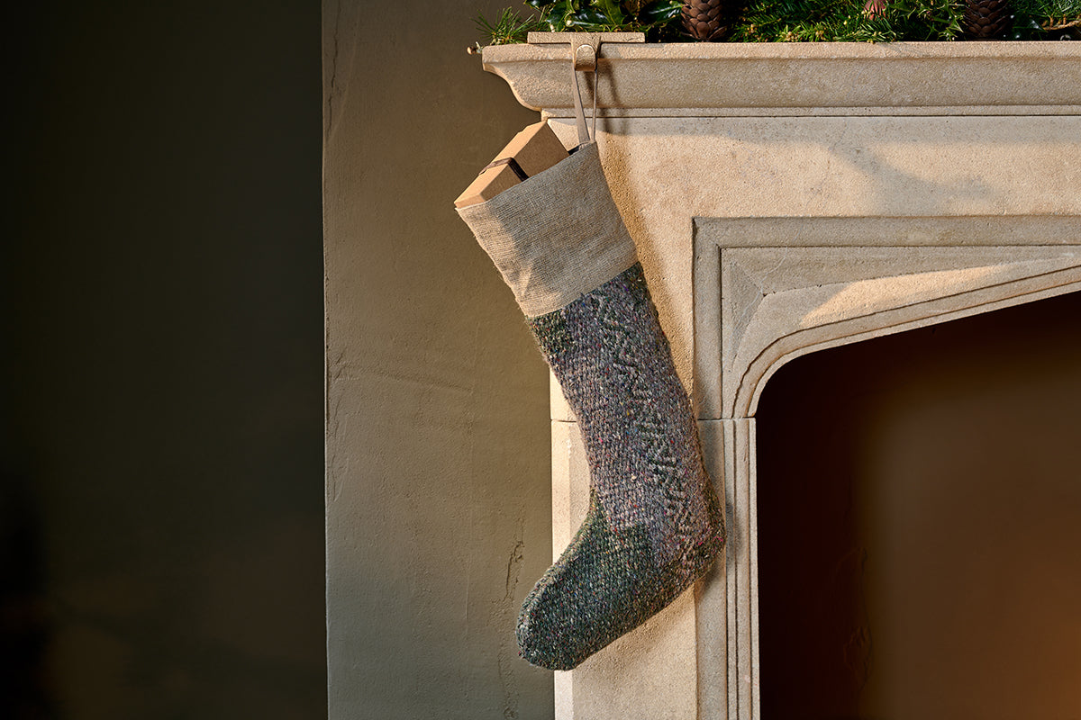 Dhanda Recycled Wool Stocking - Moss & Natural – nkuku