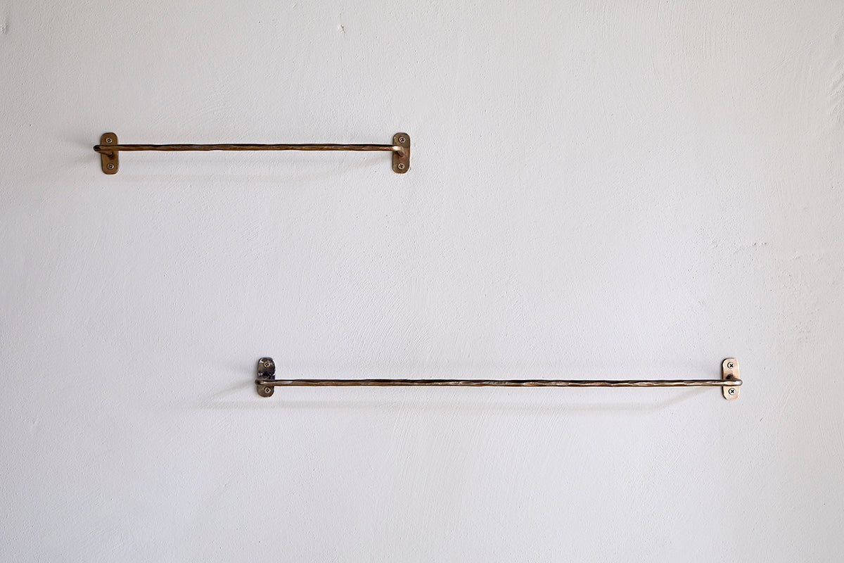 Olani Bathroom Hanging Rail - Antique Brass